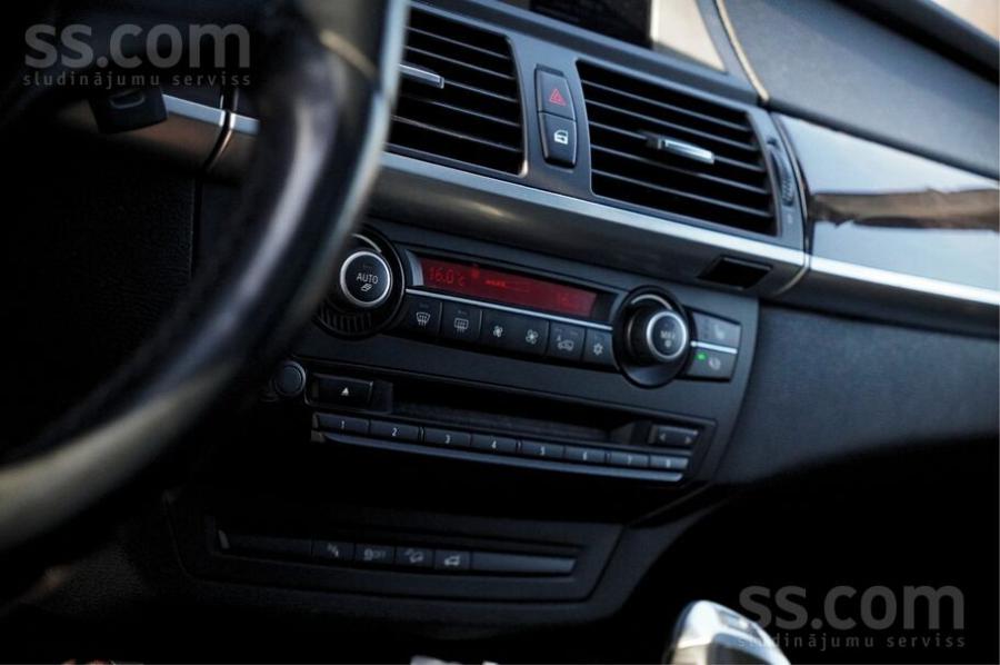 Zils BMW X5 2011 Dobele, ar dzinēja tilpumu 3.00 L un nobraukumu 267 tūkst. km par 13495 €, foto 18 vietnē AUTOMOTO.COM.LV