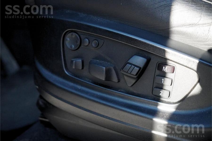 Zils BMW X5 2011 Dobele, ar dzinēja tilpumu 3.00 L un nobraukumu 267 tūkst. km par 13495 €, foto 20 vietnē AUTOMOTO.COM.LV