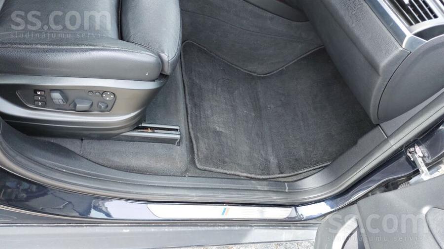 Zils BMW X5 2011 Ventspils, ar dzinēja tilpumu 4.40 L un nobraukumu 186 tūkst. km par 12900 €, foto 14 vietnē AUTOMOTO.COM.LV