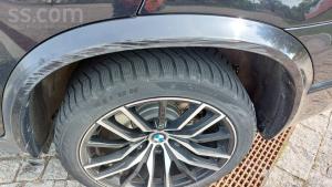 Zils BMW X5 2011 Ventspils, ar dzinēja tilpumu 4.40 L un nobraukumu 186 tūkst. km par 12900 €, foto 21 vietnē AUTOMOTO.COM.LV