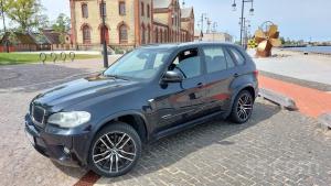 Zils BMW X5 2011 Ventspils, ar dzinēja tilpumu 4.40 L un nobraukumu 186 tūkst. km par 12900 €, foto 23 vietnē AUTOMOTO.COM.LV