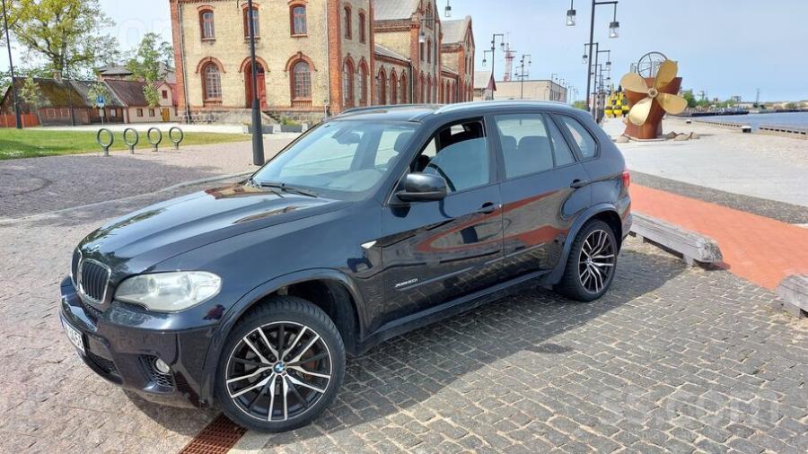 Zils BMW X5 2011 Ventspils, ar dzinēja tilpumu 4.40 L un nobraukumu 186 tūkst. km par 12900 €, foto 23 vietnē AUTOMOTO.COM.LV