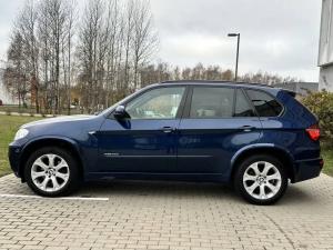 Zils BMW X5 2011 Rīga, ar dzinēja tilpumu 3.00 L un nobraukumu 229 tūkst. km par 15900 €, foto 4 vietnē AUTOMOTO.COM.LV