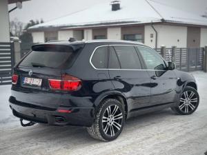 Blue BMW X5 2011 in Jelgava, with an engine capacity of 3.00 L and mileage of 261 thousand km for 11950 €, photo 8 on AUTOMOTO.COM.LV