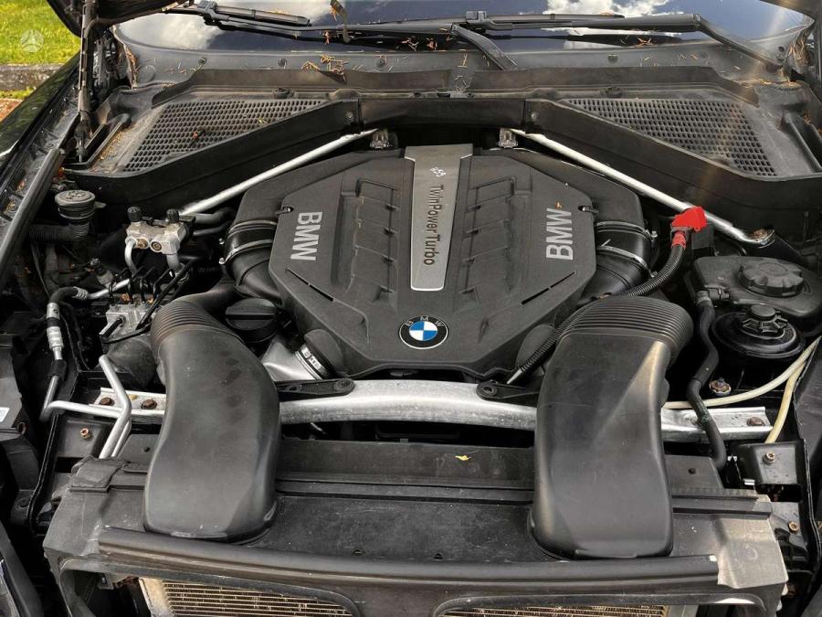 Blue BMW X5 2011 in Siauliai, with an engine capacity of 4.40 L and mileage of 181 thousand km for 7500 €, photo 8 on AUTOMOTO.COM.LV