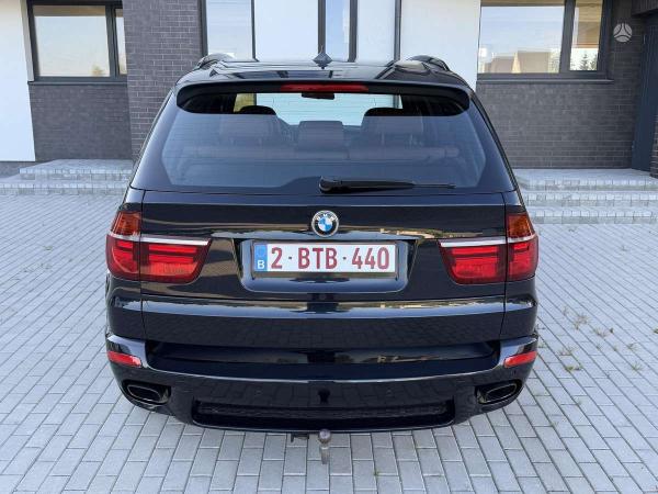 Blue BMW X5 2011 in Vilnius, with an engine capacity of 2.99 L and mileage of 271 thousand km for 11000 €, photo 5 on AUTOMOTO.COM.LV
