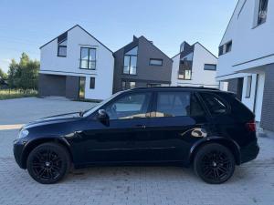 Blue BMW X5 2011 in Vilnius, with an engine capacity of 2.99 L and mileage of 271 thousand km for 11000 €, photo 9 on AUTOMOTO.COM.LV
