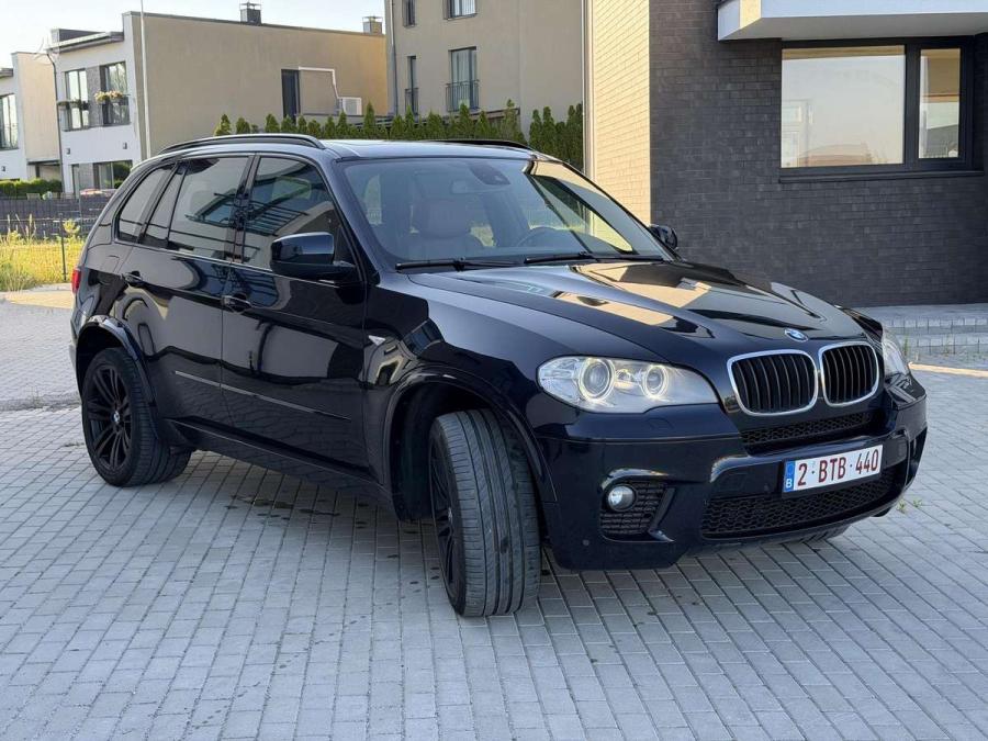 Blue BMW X5 2011 in Vilnius, with an engine capacity of 2.99 L and mileage of 271 thousand km for 11000 €, photo 12 on AUTOMOTO.COM.LV