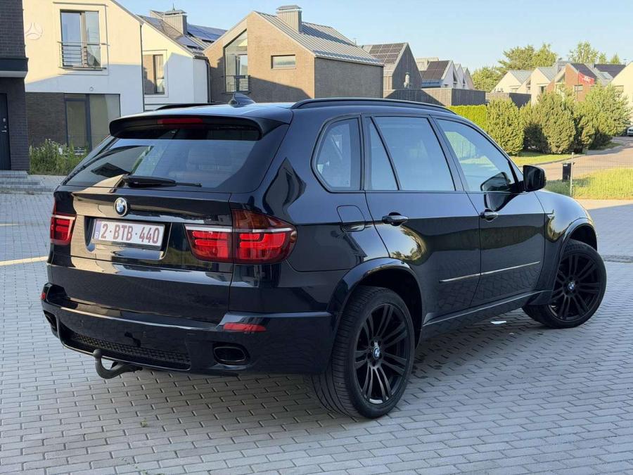 Blue BMW X5 2011 in Vilnius, with an engine capacity of 2.99 L and mileage of 271 thousand km for 11000 €, photo 15 on AUTOMOTO.COM.LV
