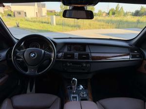 Blue BMW X5 2011 in Vilnius, with an engine capacity of 2.99 L and mileage of 271 thousand km for 11000 €, photo 22 on AUTOMOTO.COM.LV