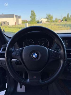 Blue BMW X5 2011 in Vilnius, with an engine capacity of 2.99 L and mileage of 271 thousand km for 11000 €, photo 24 on AUTOMOTO.COM.LV
