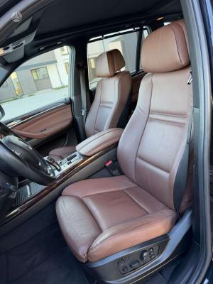 Blue BMW X5 2011 in Vilnius, with an engine capacity of 2.99 L and mileage of 271 thousand km for 11000 €, photo 30 on AUTOMOTO.COM.LV
