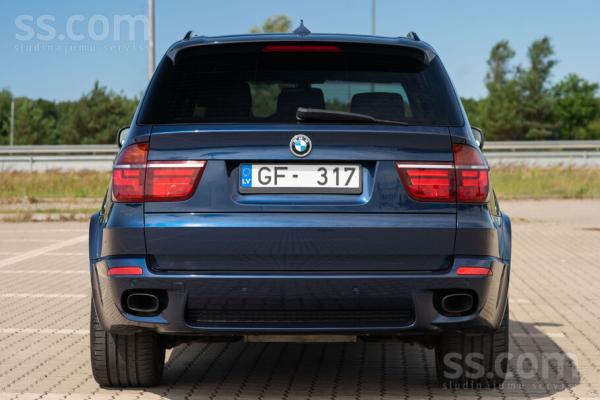 Zils BMW X5 2011 Rīga, ar dzinēja tilpumu 3.00 L un nobraukumu 321 tūkst. km par 14500 €, foto 5 vietnē AUTOMOTO.COM.LV