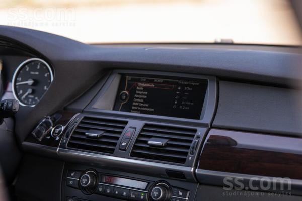 Zils BMW X5 2011 Rīga, ar dzinēja tilpumu 3.00 L un nobraukumu 321 tūkst. km par 14500 €, foto 9 vietnē AUTOMOTO.COM.LV