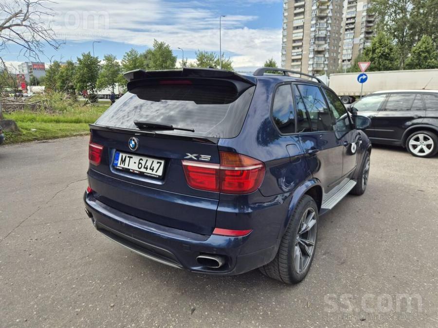 Zils BMW X5 2011 Rīga, ar dzinēja tilpumu 3.00 L un nobraukumu 305 tūkst. km par 11990 €, foto 7 vietnē AUTOMOTO.COM.LV