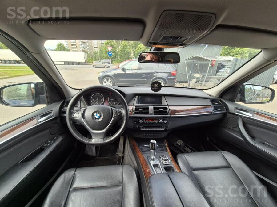 Zils BMW X5 2011 Rīga, ar dzinēja tilpumu 3.00 L un nobraukumu 305 tūkst. km par 11990 €, foto 12 vietnē AUTOMOTO.COM.LV