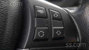 Blue BMW X5 2011 in Riga, with an engine capacity of 3.00 L and mileage of 305 thousand km for 11990 €, photo 21 on AUTOMOTO.COM.LV