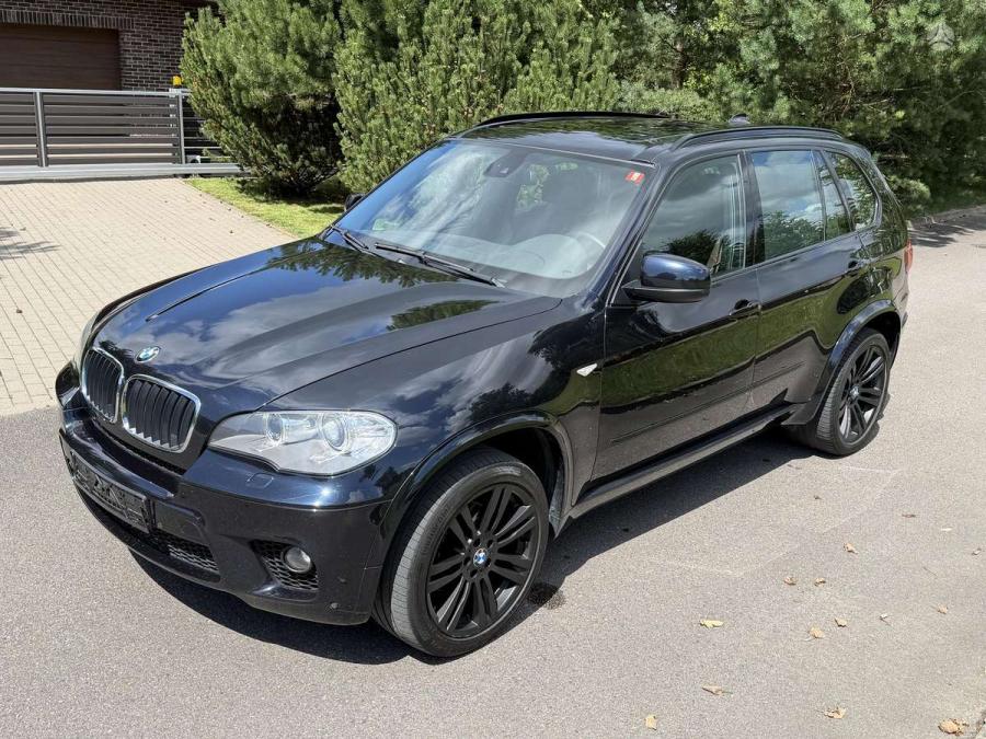 Blue BMW X5 2011 in Vilnius, with an engine capacity of 2.99 L and mileage of 272 thousand km for 10700 €, photo 14 on AUTOMOTO.COM.LV