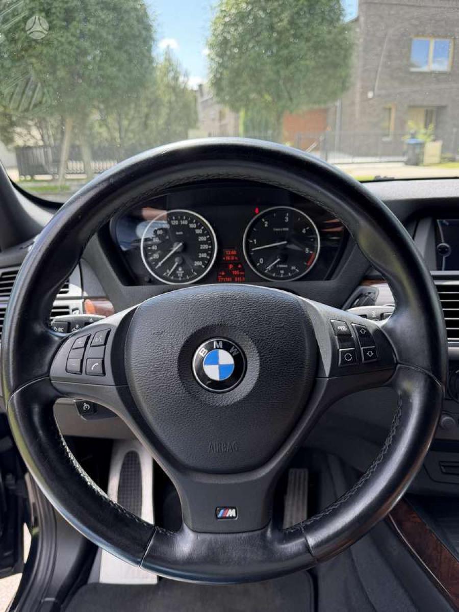 Blue BMW X5 2011 in Vilnius, with an engine capacity of 2.99 L and mileage of 272 thousand km for 10700 €, photo 21 on AUTOMOTO.COM.LV