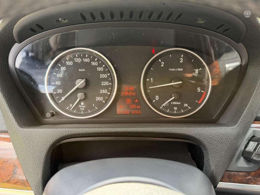 Blue BMW X5 2011 in Vilnius, with an engine capacity of 2.99 L and mileage of 272 thousand km for 10700 €, photo 22 on AUTOMOTO.COM.LV