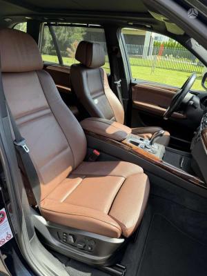Blue BMW X5 2011 in Vilnius, with an engine capacity of 2.99 L and mileage of 272 thousand km for 10700 €, photo 25 on AUTOMOTO.COM.LV