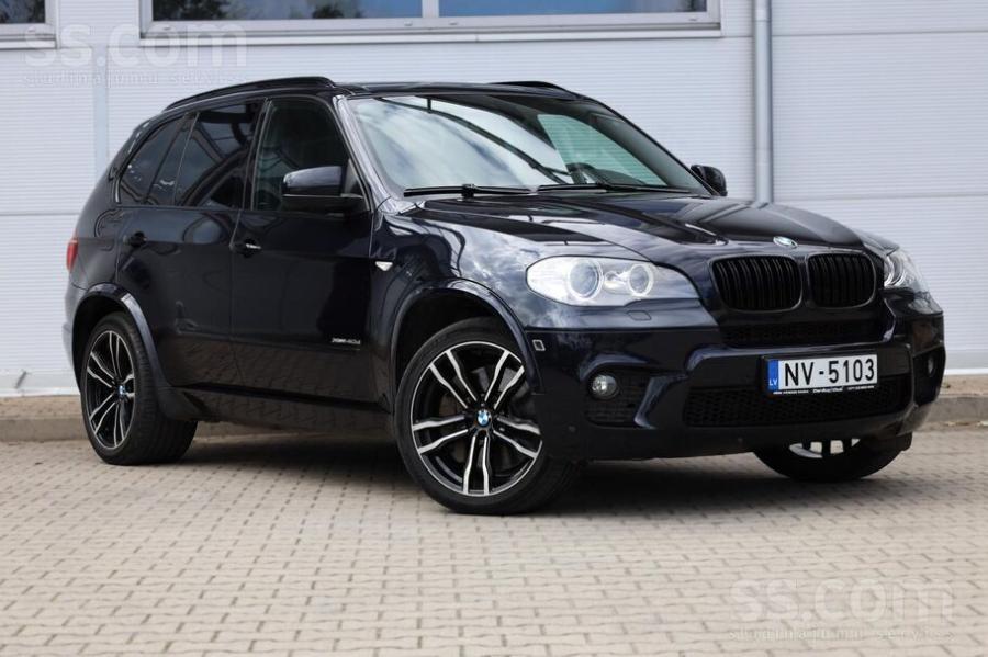 Blue BMW X5 2011 in Riga, with an engine capacity of 3.00 L and mileage of 350 thousand km for 10995 €, photo 5 on AUTOMOTO.COM.LV