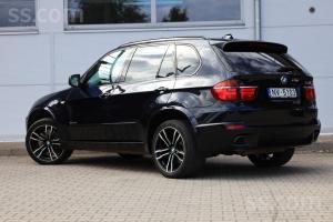 Blue BMW X5 2011 in Riga, with an engine capacity of 3.00 L and mileage of 350 thousand km for 10995 €, photo 6 on AUTOMOTO.COM.LV