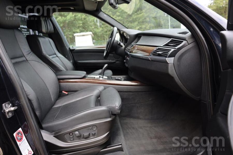 Blue BMW X5 2011 in Riga, with an engine capacity of 3.00 L and mileage of 350 thousand km for 10995 €, photo 17 on AUTOMOTO.COM.LV