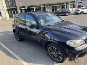Blue BMW X5 2011 in Riga, with an engine capacity of 3.00 L and mileage of 246 thousand km for 12500 €, photo 3 on AUTOMOTO.COM.LV