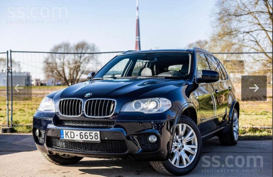 Blue BMW X5 2011 in Jelgava, with an engine capacity of 3.00 L and mileage of 295 thousand km for 9500 €, photo 5 on AUTOMOTO.COM.LV