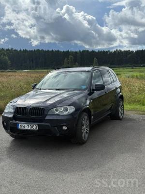 Zils BMW X5 2011 Rīga, ar dzinēja tilpumu 3.00 L un nobraukumu 340 tūkst. km par 12500 €, foto 3 vietnē AUTOMOTO.COM.LV