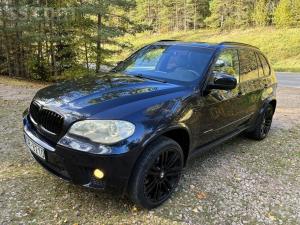 Zils BMW X5 2011 Dobele, ar dzinēja tilpumu 3.00 L un nobraukumu 294 tūkst. km par 8400 €, foto  vietnē AUTOMOTO.COM.LV