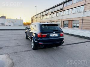 Zils BMW X5 2011 Rīga, ar dzinēja tilpumu 3.00 L un nobraukumu 244 tūkst. km par 11990 €, foto 9 vietnē AUTOMOTO.COM.LV