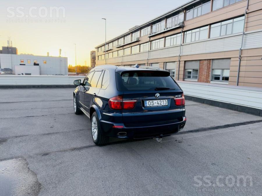 Zils BMW X5 2011 Rīga, ar dzinēja tilpumu 3.00 L un nobraukumu 244 tūkst. km par 11990 €, foto 9 vietnē AUTOMOTO.COM.LV