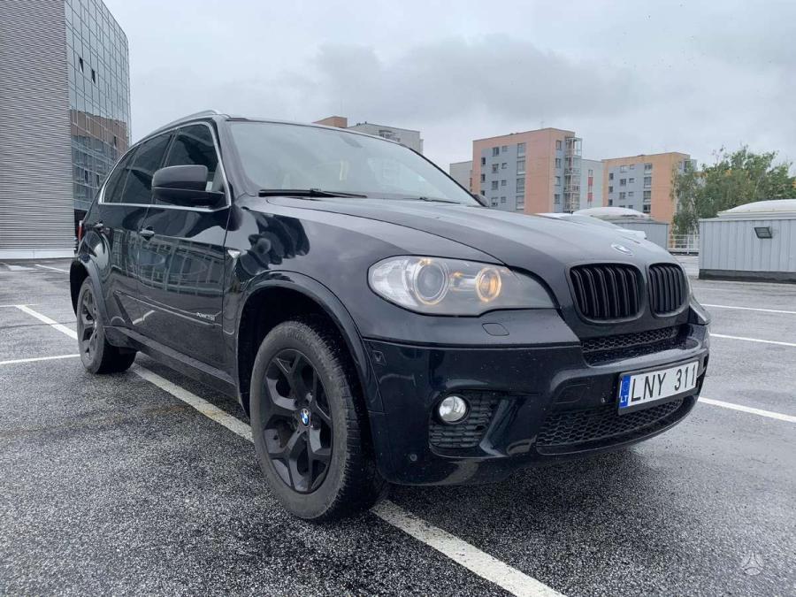 Zils BMW X5 2012 Viļņa, ar dzinēja tilpumu 2.98 L un nobraukumu 281 tūkst. km par 9200 €, foto 5 vietnē AUTOMOTO.COM.LV