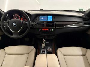 Blue BMW X5 2012 in Marijampole, with an engine capacity of 2.99 L and mileage of 267 thousand km for 12999 €, photo 11 on AUTOMOTO.COM.LV