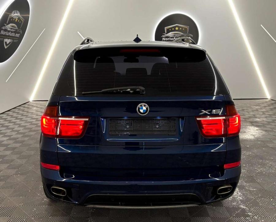Blue BMW X5 2012 in Marijampole, with an engine capacity of 2.99 L and mileage of 267 thousand km for 12999 €, photo 35 on AUTOMOTO.COM.LV
