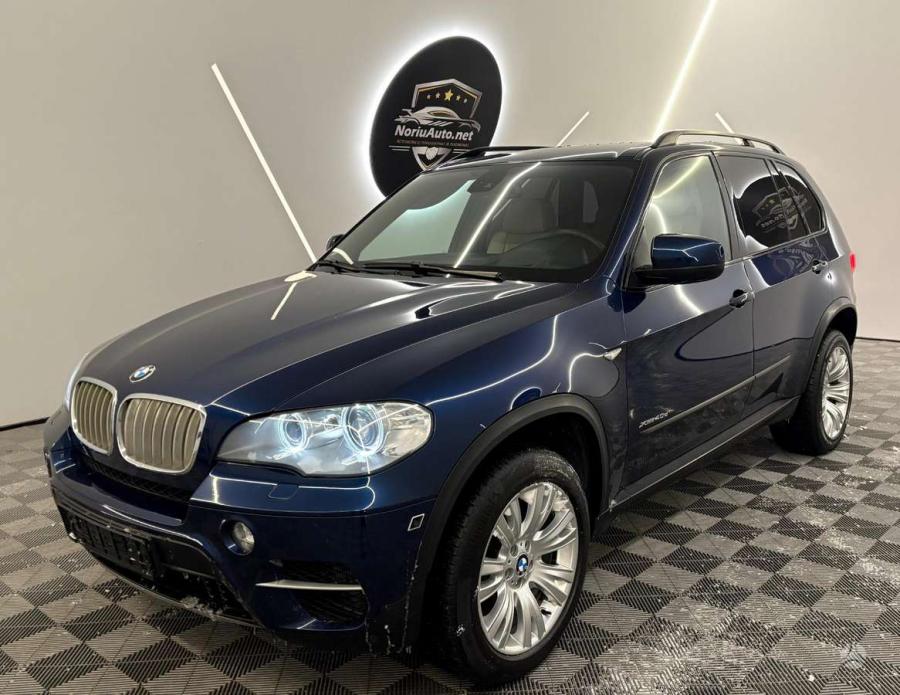 Blue BMW X5 2012 in Marijampole, with an engine capacity of 2.99 L and mileage of 267 thousand km for 12999 €, photo 36 on AUTOMOTO.COM.LV
