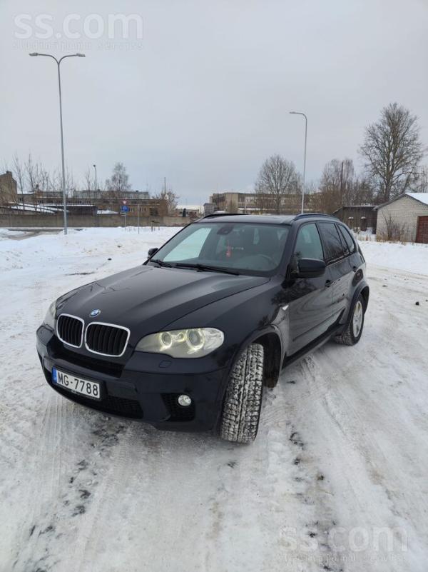 Синий БМВ Х5 2012 в Елгава, объемом двигателя 3.00 л и пробегом 340 тыс. км за 12000 €, фото 4 на AUTOMOTO.COM.LV
