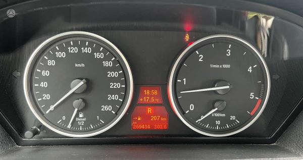 Zils BMW X5 2012 Viļņa, ar dzinēja tilpumu 3.00 L un nobraukumu 269 tūkst. km par 12800 €, foto 10 vietnē AUTOMOTO.COM.LV
