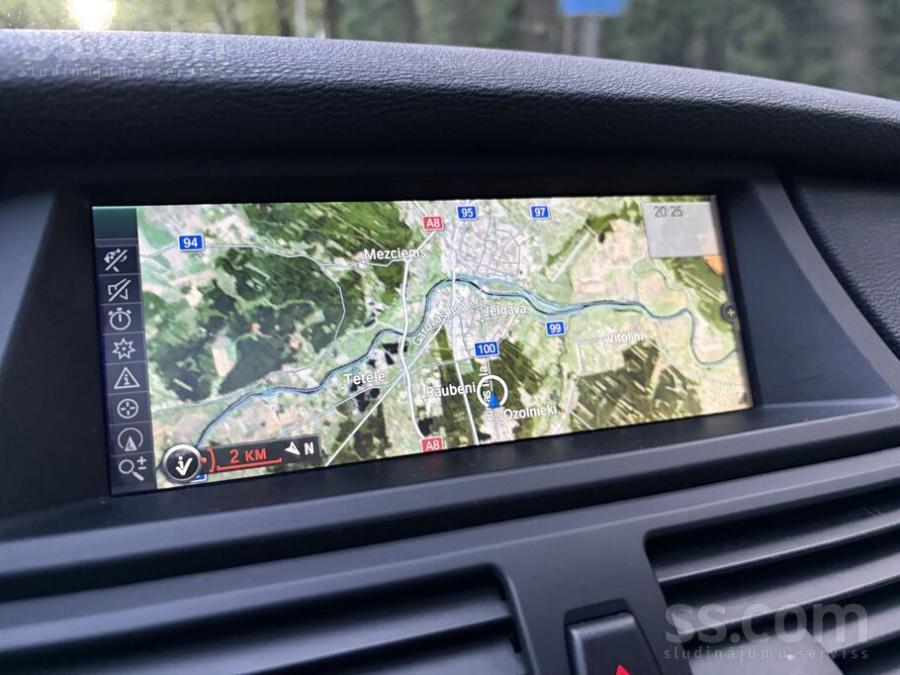 Zils BMW X5 2012 Jelgava, ar dzinēja tilpumu 3.00 L un nobraukumu 346 tūkst. km par 10900 €, foto 28 vietnē AUTOMOTO.COM.LV