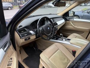 Blue BMW X5 2012 in Riga, with an engine capacity of 3.00 L and mileage of 345 thousand km for 9200 €, photo 5 on AUTOMOTO.COM.LV