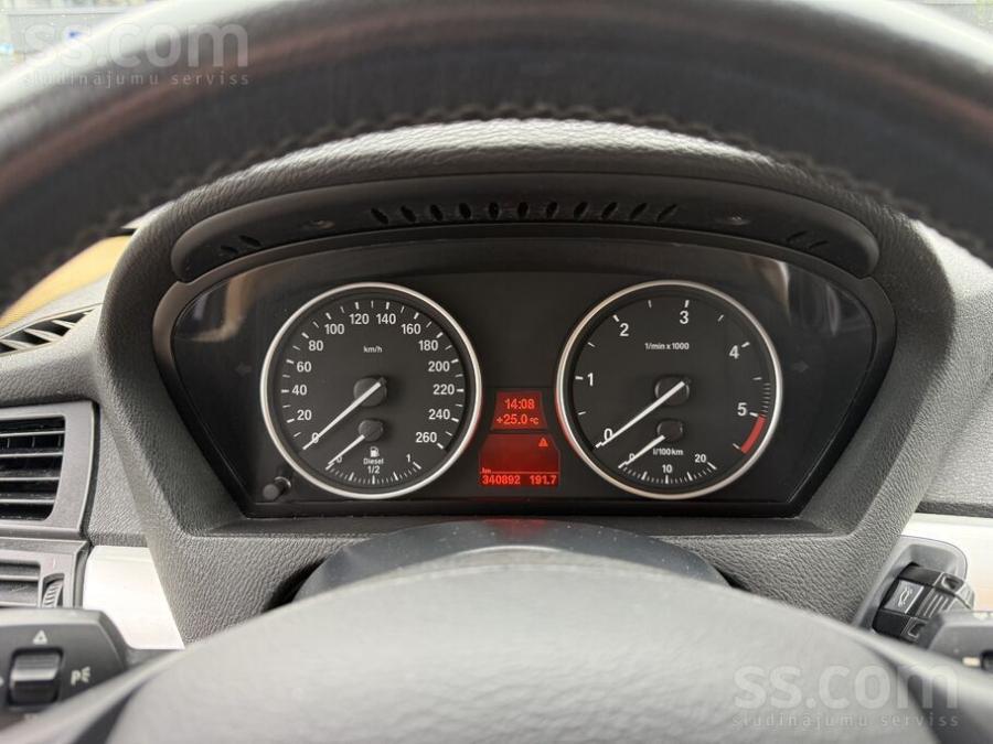 Blue BMW X5 2012 in Riga, with an engine capacity of 3.00 L and mileage of 345 thousand km for 9200 €, photo 6 on AUTOMOTO.COM.LV