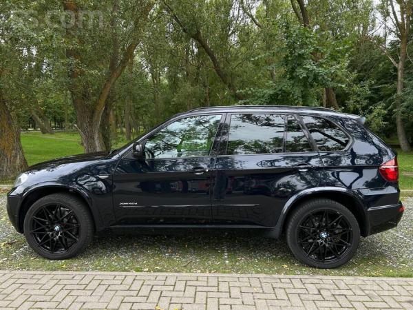 Blue BMW X5 2012 in Liepaja, with an engine capacity of 3.00 L and mileage of 316 thousand km for 13000 €, photo 8 on AUTOMOTO.COM.LV