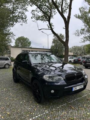 Blue BMW X5 2012 in Liepaja, with an engine capacity of 3.00 L and mileage of 316 thousand km for 13000 €, photo 19 on AUTOMOTO.COM.LV