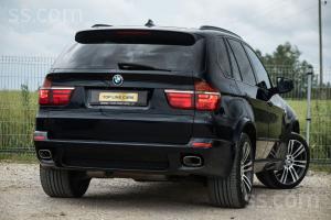 Zils BMW X5 2013 Tukums, ar dzinēja tilpumu 3.00 L un nobraukumu 0 tūkst. km par 15500 €, foto 4 vietnē AUTOMOTO.COM.LV
