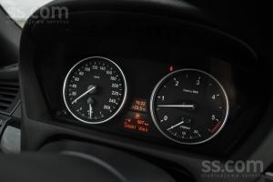 Zils BMW X5 2013 Tukums, ar dzinēja tilpumu 3.00 L un nobraukumu 0 tūkst. km par 15500 €, foto 26 vietnē AUTOMOTO.COM.LV