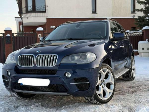 Blue BMW X5 2013 in Klaipeda, with an engine capacity of 2.99 L and mileage of 236 thousand km for 11700 €, photo 1 on AUTOMOTO.COM.LV