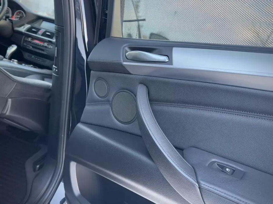 Zils BMW X5 2013 Jelgava, ar dzinēja tilpumu 3.00 L un nobraukumu 217 tūkst. km par 15500 €, foto 14 vietnē AUTOMOTO.COM.LV