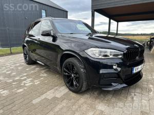Zils BMW X5 2013 Rīga, ar dzinēja tilpumu 3.00 L un nobraukumu 300 tūkst. km par 21900 €, foto 3 vietnē AUTOMOTO.COM.LV